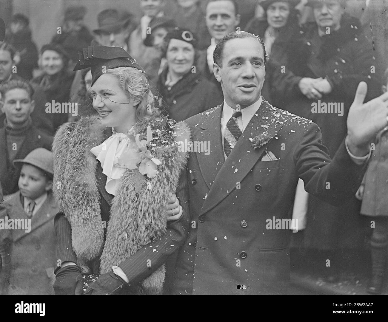 After their wedding at marylebone hi-res stock photography and images ...