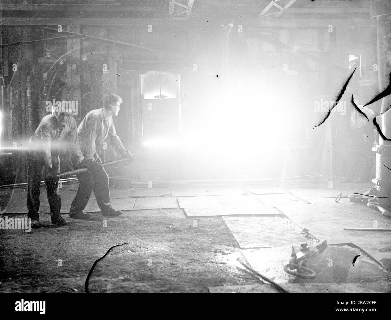 World war two british men hi-res stock photography and images - Alamy