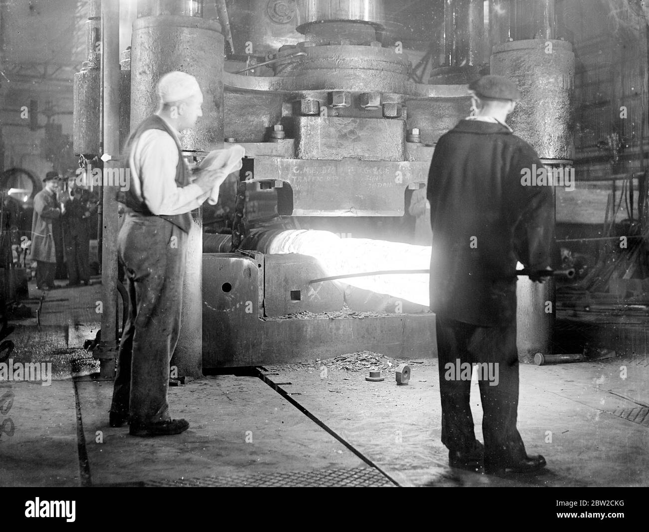 Pressure forging Black and White Stock Photos & Images - Alamy