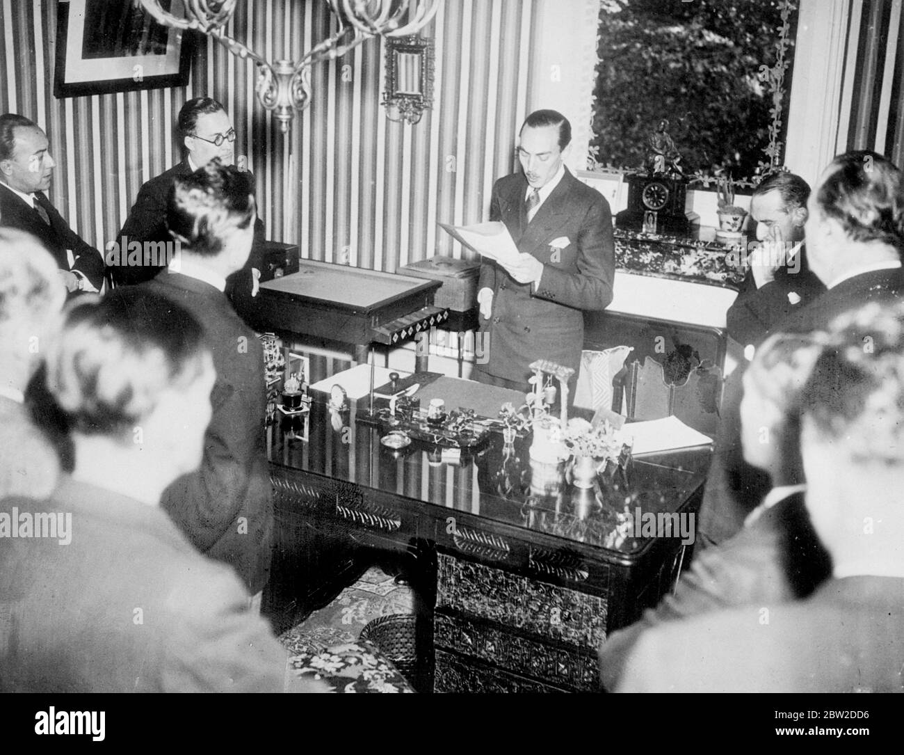 Count of paris hi-res stock photography and images - Alamy