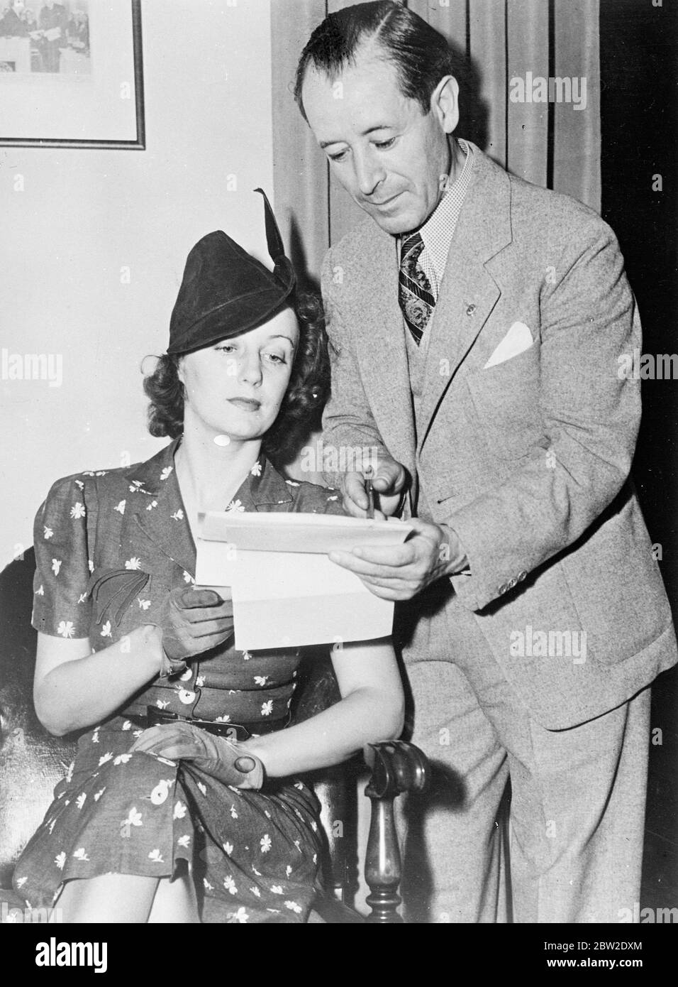 Actress boxer hi-res stock photography and images - Alamy