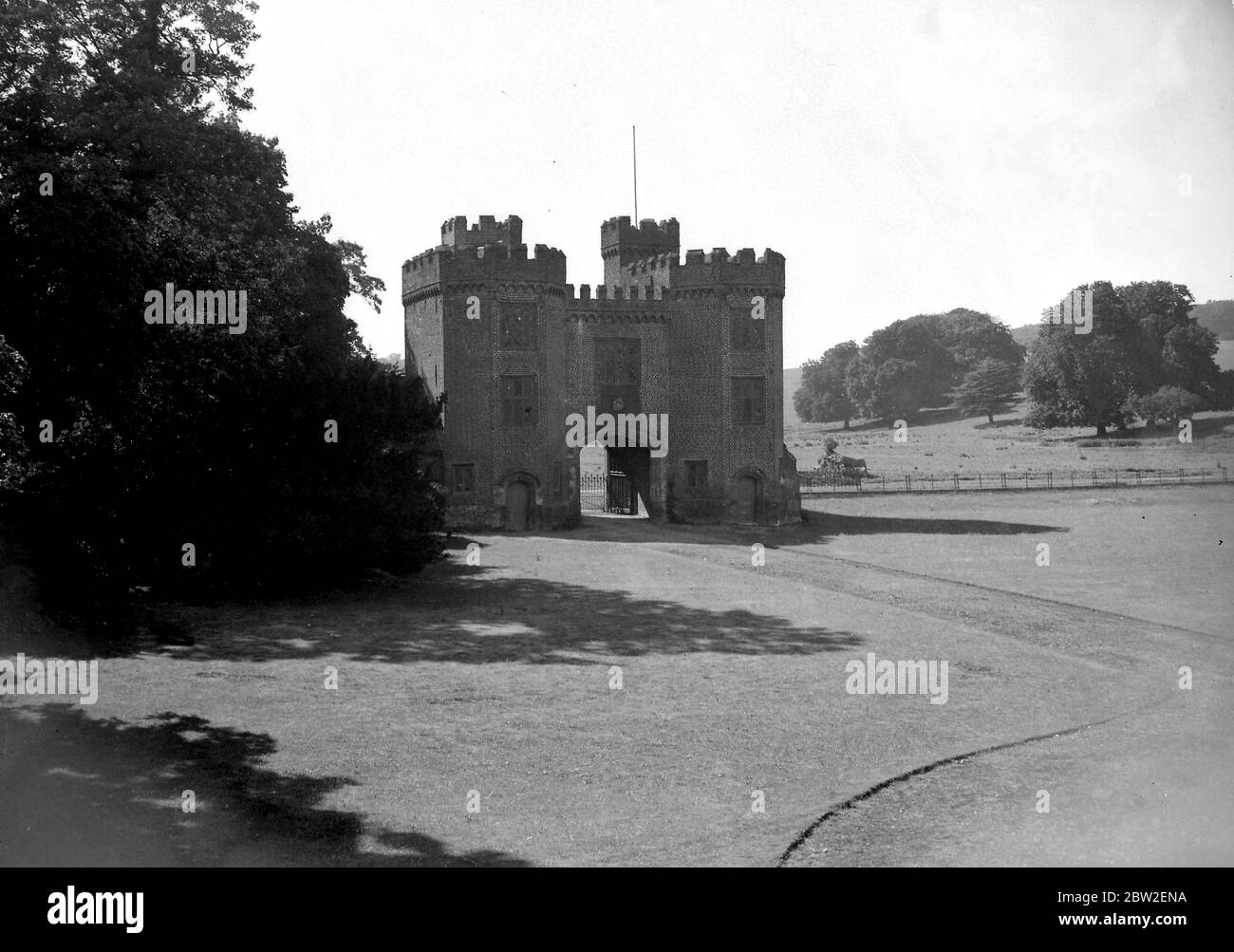 Tudor castle hi-res stock photography and images - Alamy