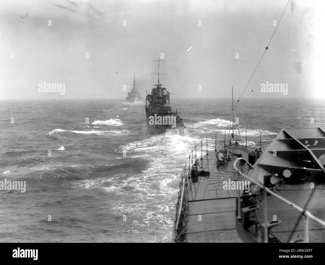 20th century destroyer hi-res stock photography and images - Alamy