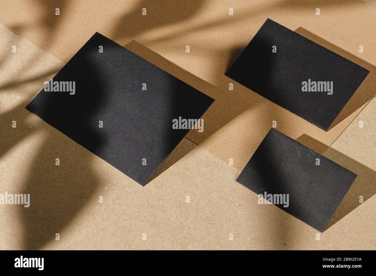 Business cards bulletin board hi-res stock photography and images - Alamy