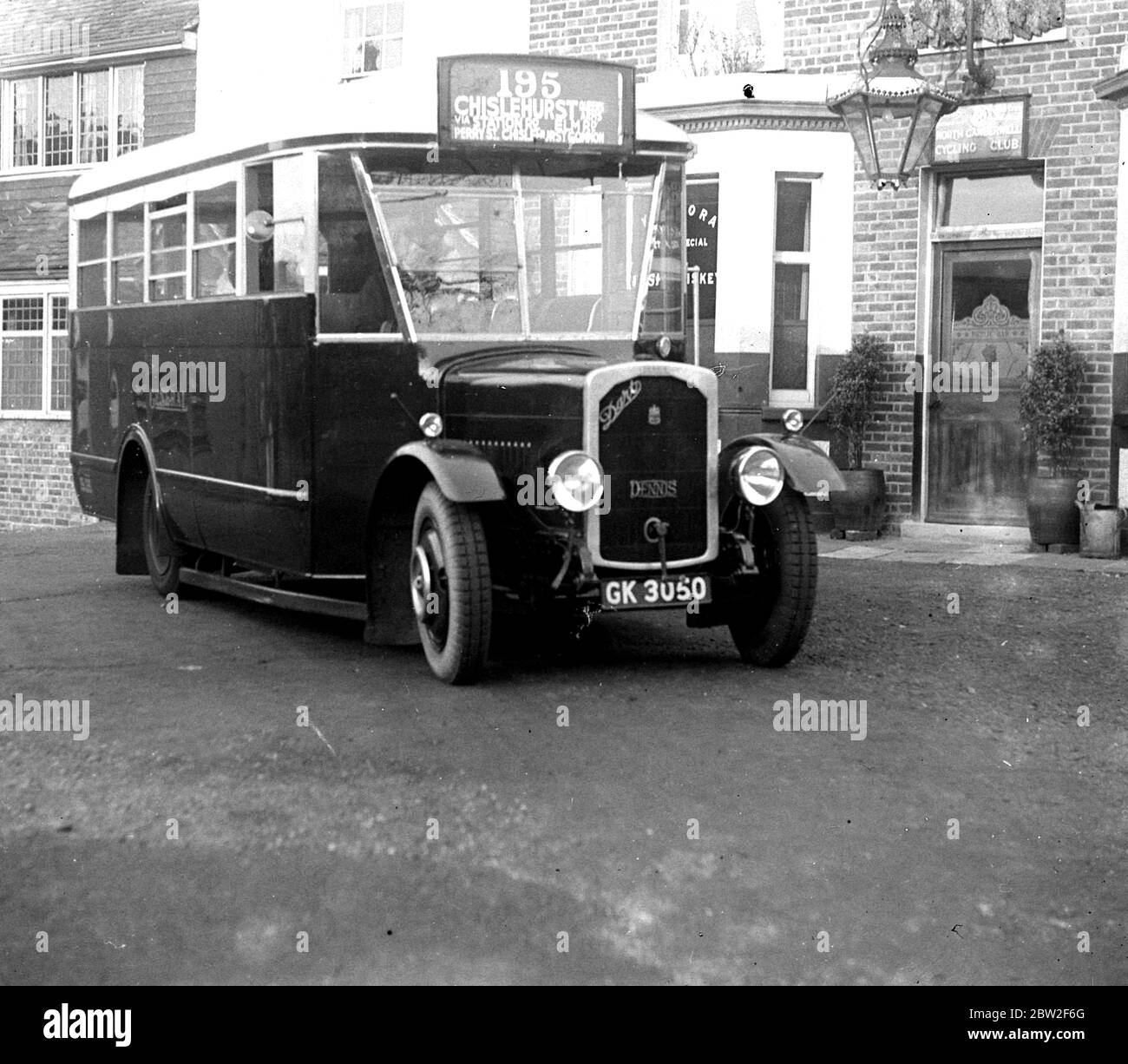 LGOC bus, London. 1933 Stock Photo - Alamy