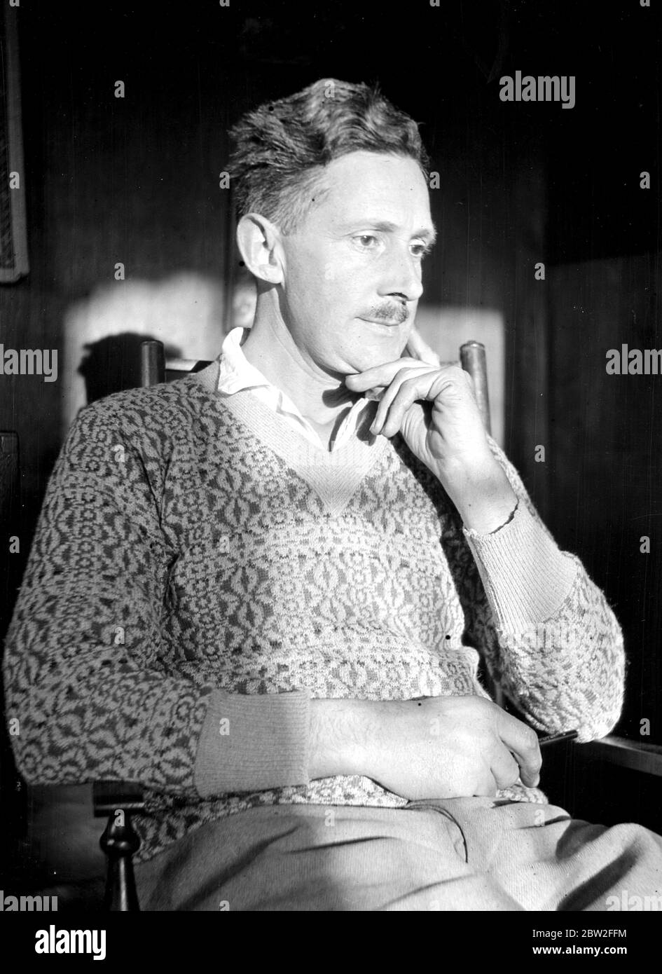 Mr james hi-res stock photography and images - Alamy