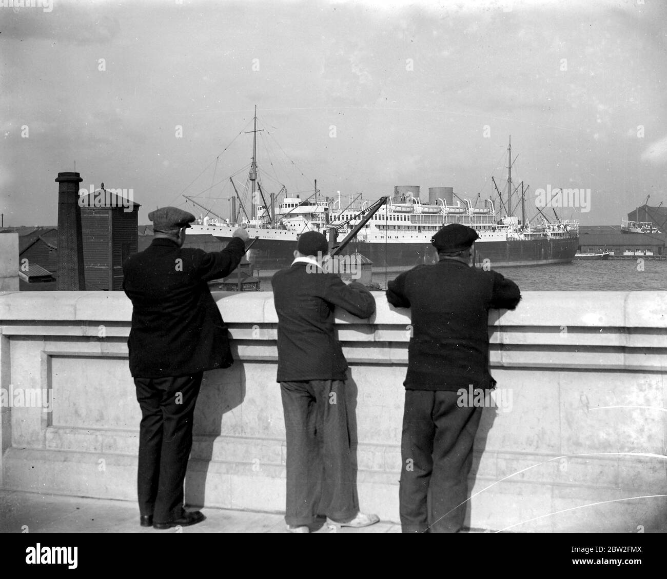 Silvertown Way, London. 1934 Stock Photo - Alamy