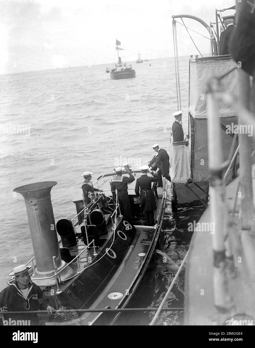 The Fleet at Spithead. The King leaving Iron Duke Stock Photo - Alamy