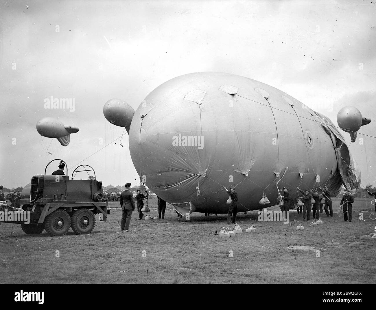 Barrage hi-res stock photography and images - Alamy