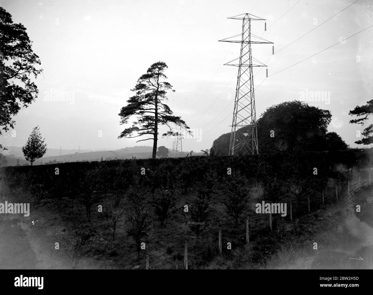 Pylons in Chelsfield, Kent. 1933 Stock Photo - Alamy