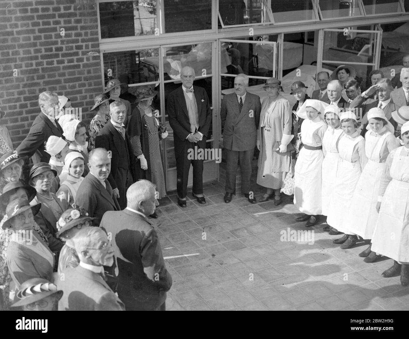 Lord Hanworth opens Eltham Hospital's new wing. Nurses being inspected ...