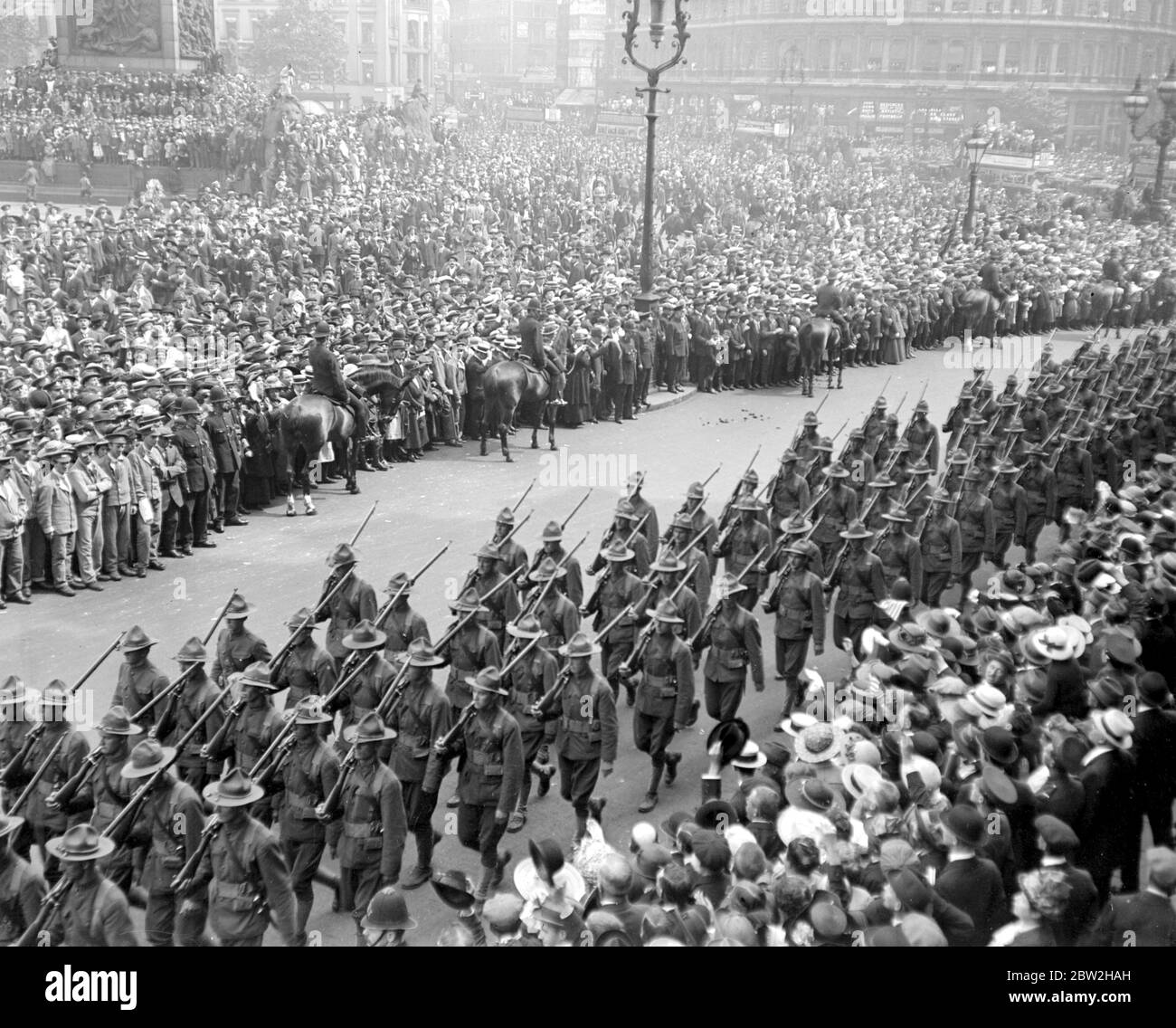 Ww1 american army troops hi-res stock photography and images - Alamy