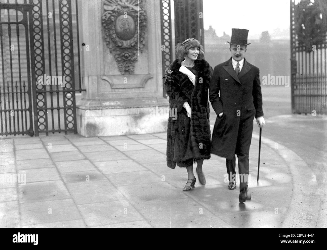 King's reception to view Princess Mary's present.Lady Diana Duff-Cooper ...
