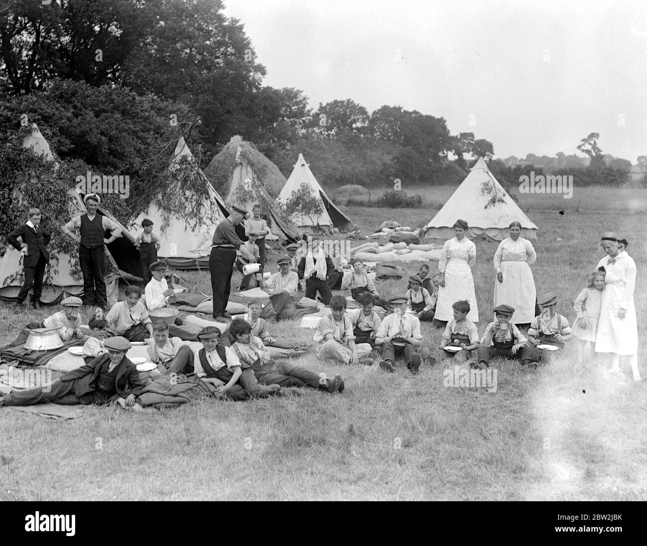 Woolwich boys hi-res stock photography and images - Alamy