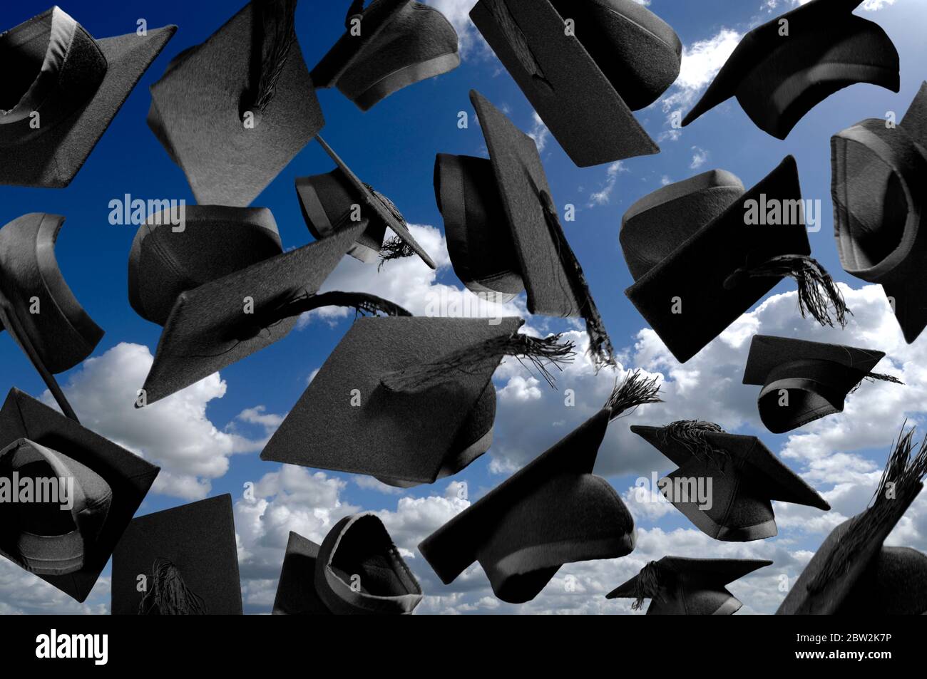 Multiple mortar boards hi-res stock photography and images - Alamy