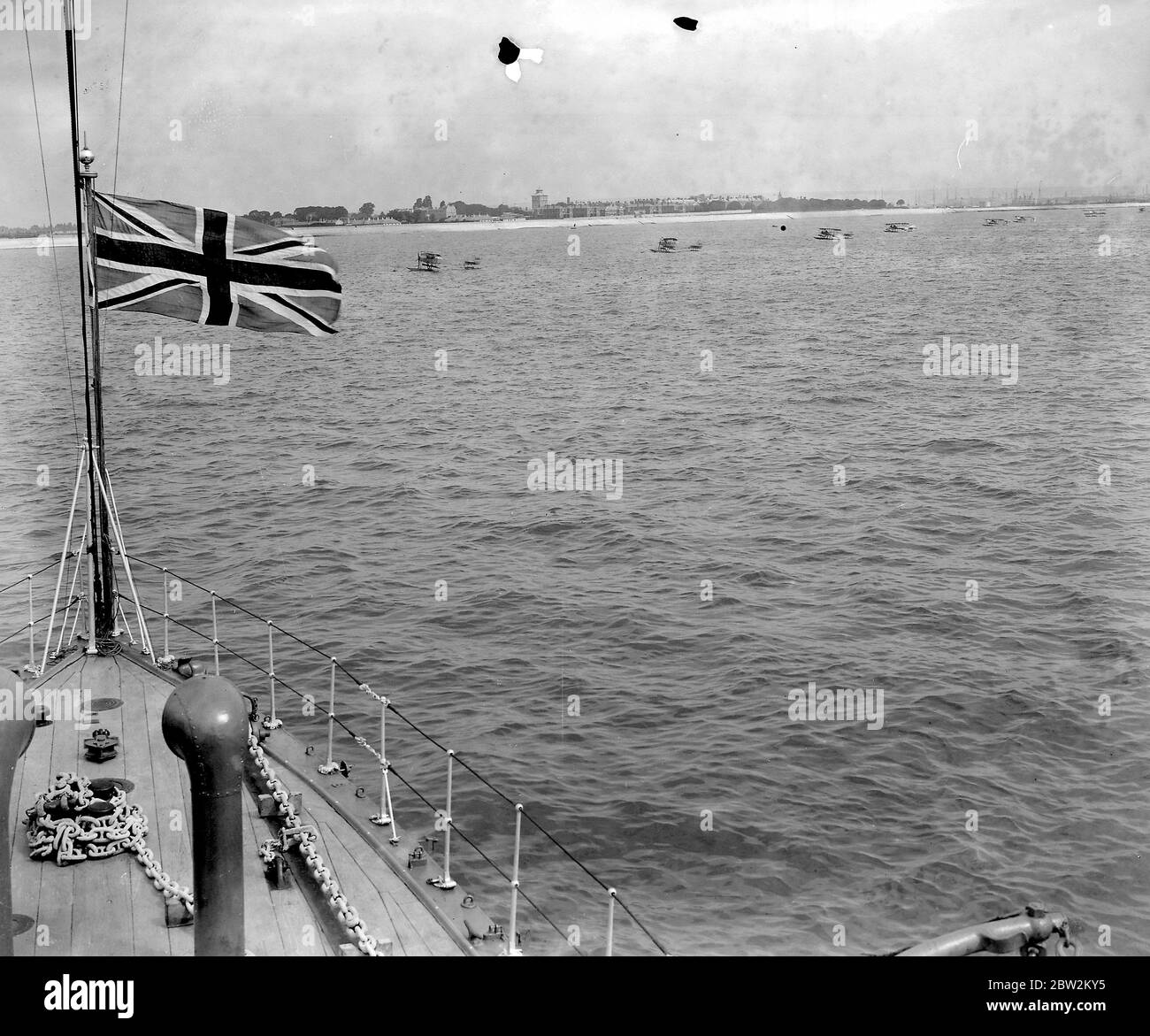 The Fleet at Spithead. Short Type 166 torpedo carrying seaplane at ...