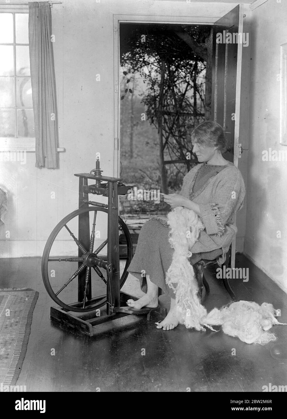 Weavers Black and White Stock Photos & Images - Alamy