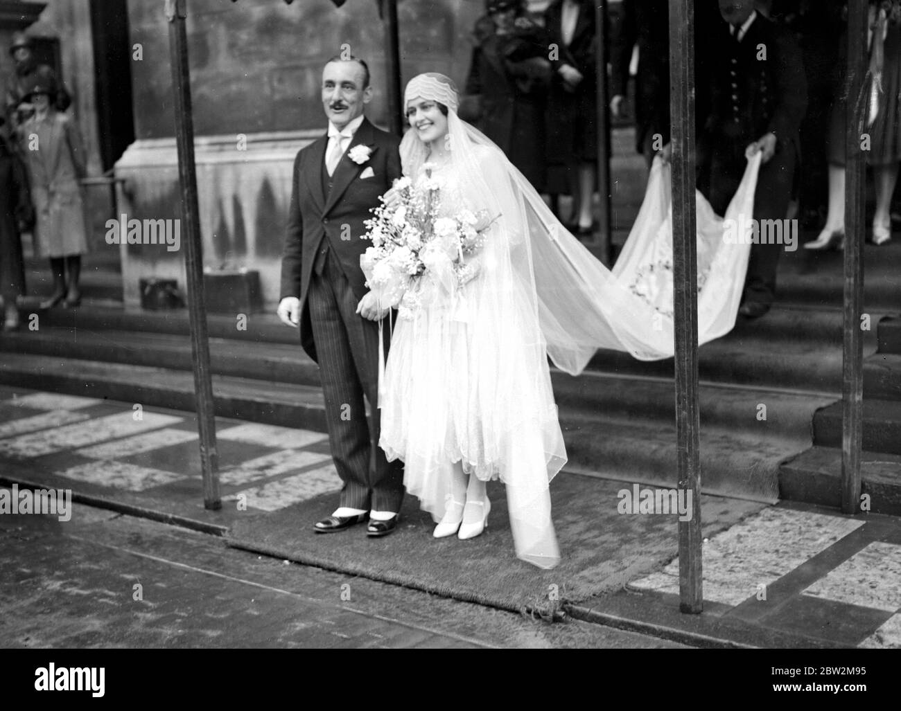 Wedding of Mr Francis R. Verdon (Of Llanerchydol Hall, Welshpool) and ...