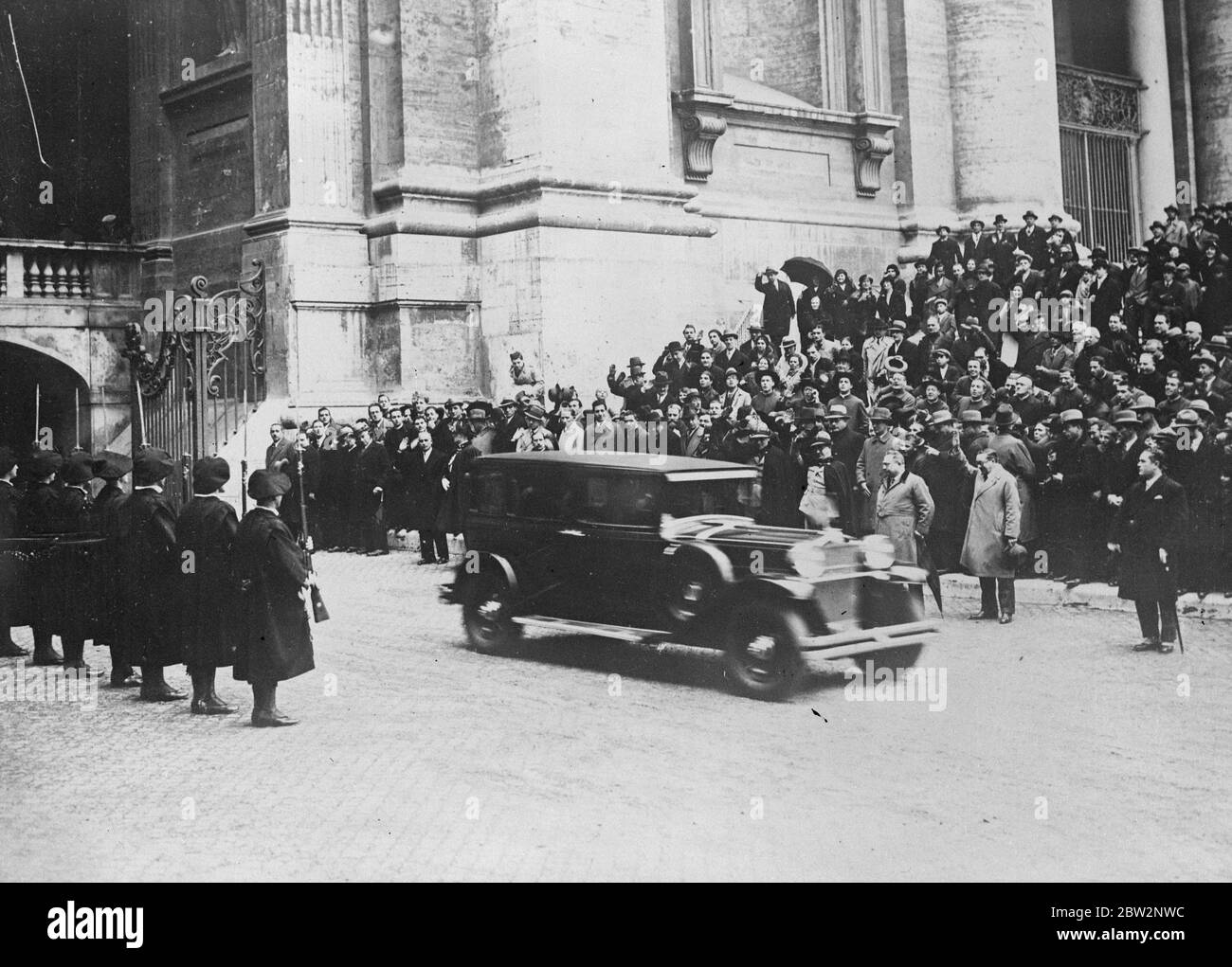 Mussolini at the vatican hi-res stock photography and images - Alamy