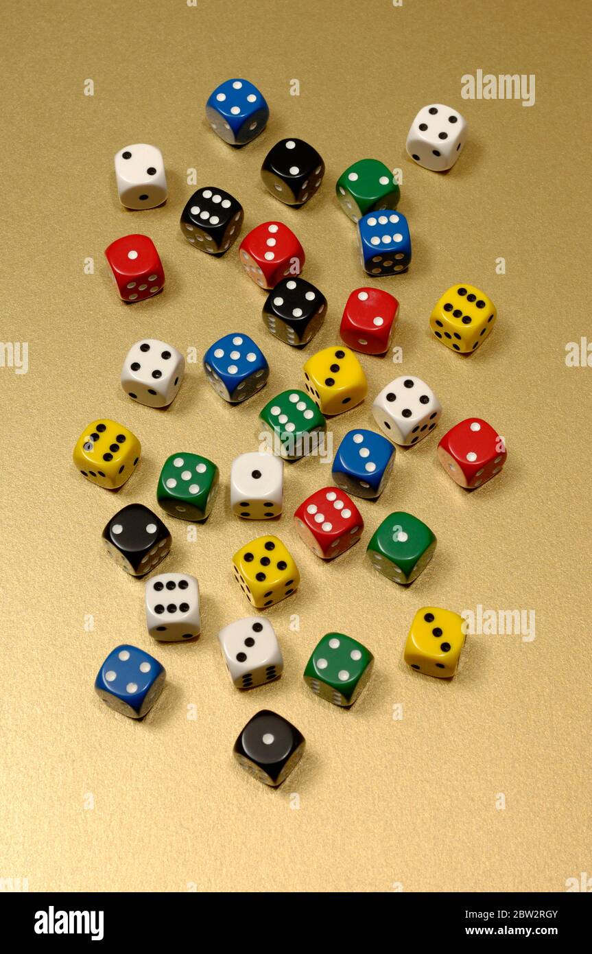Multiple dice hi-res stock photography and images - Alamy