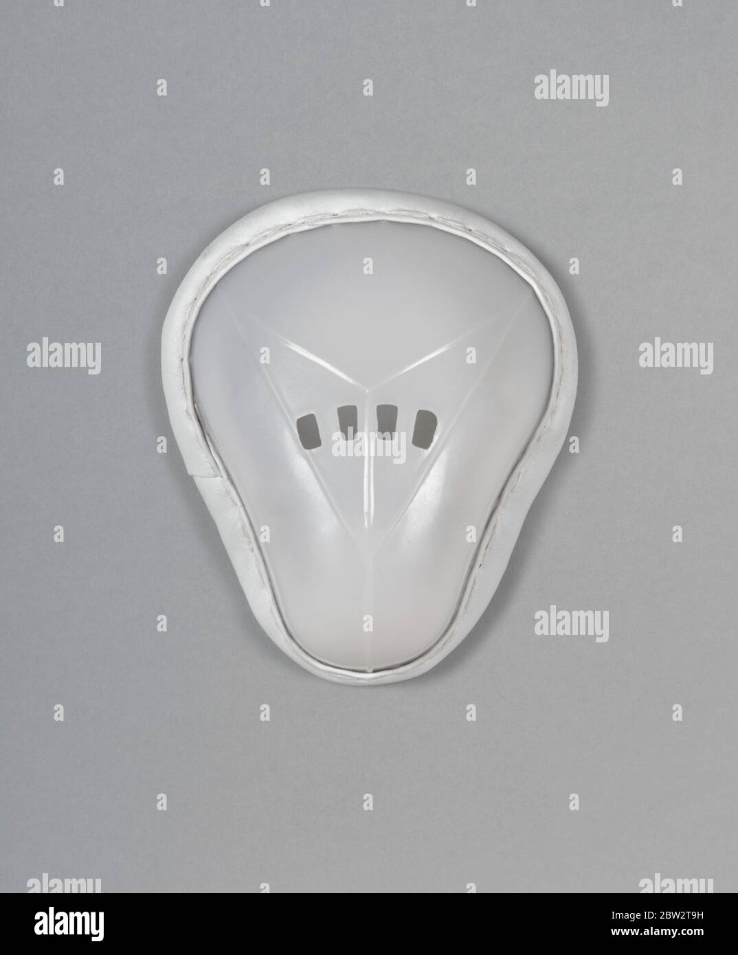 Cricket box hi-res stock photography and images - Alamy