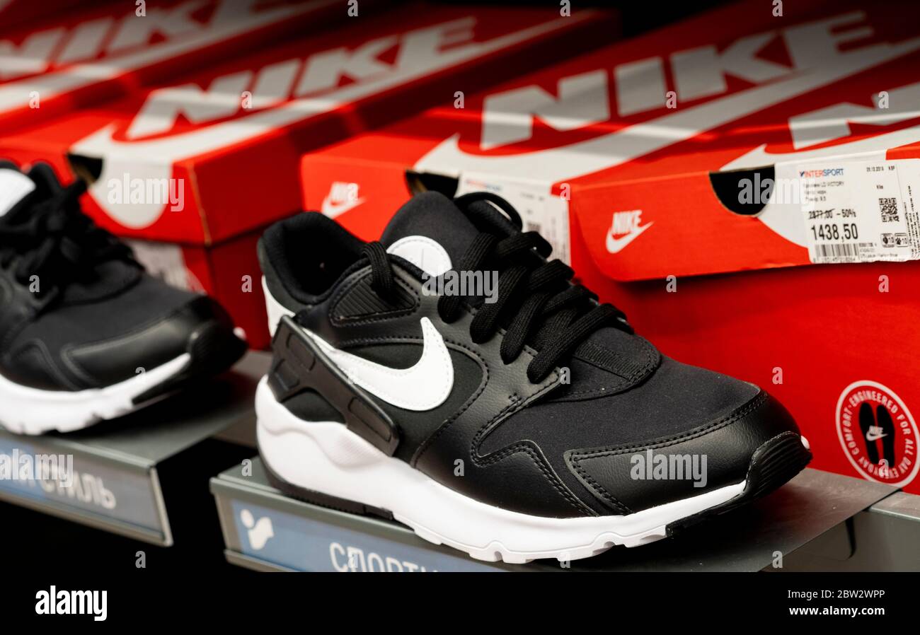 Nike sneakers athlete hi-res stock photography and images - Alamy