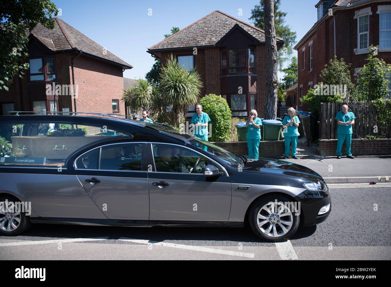 Hospital porter hi-res stock photography and images - Alamy