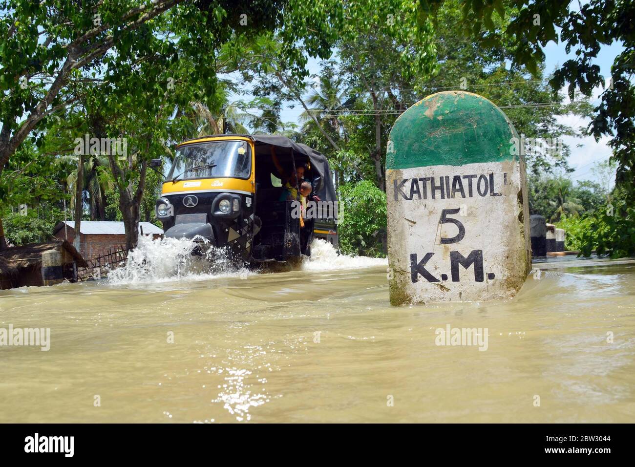 Majuli flood hi-res stock photography and images - Alamy