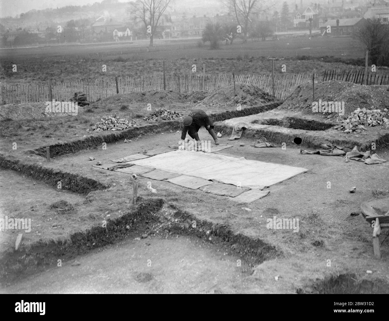 Remarkable Roman remains unearthed in Buckinghamshire . A first century ...