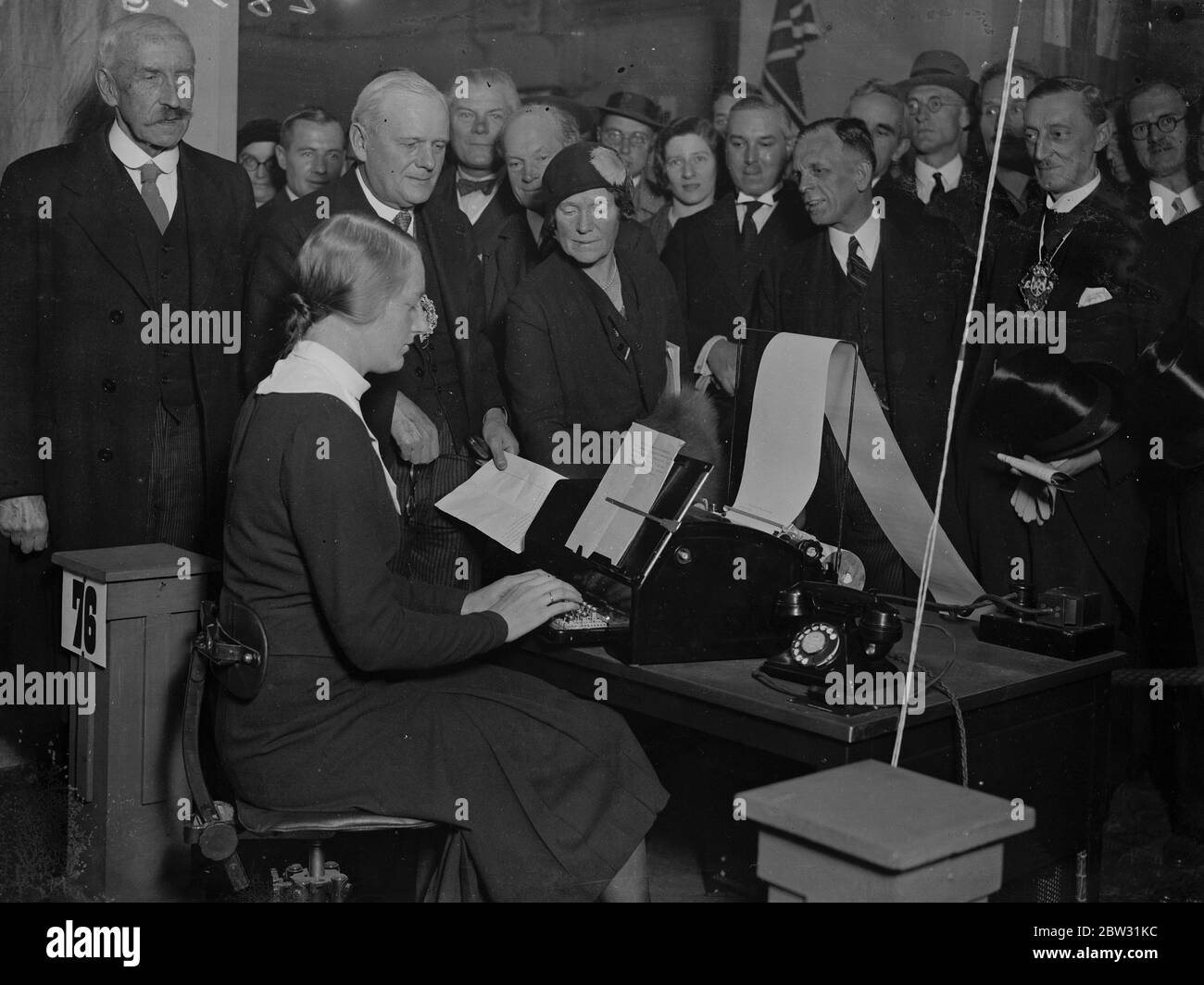 Lord Mayor teleprints a message to post master general at opening of ...