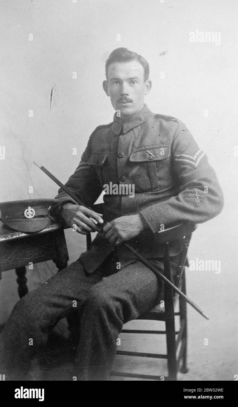 1930s police constable Black and White Stock Photos & Images - Alamy