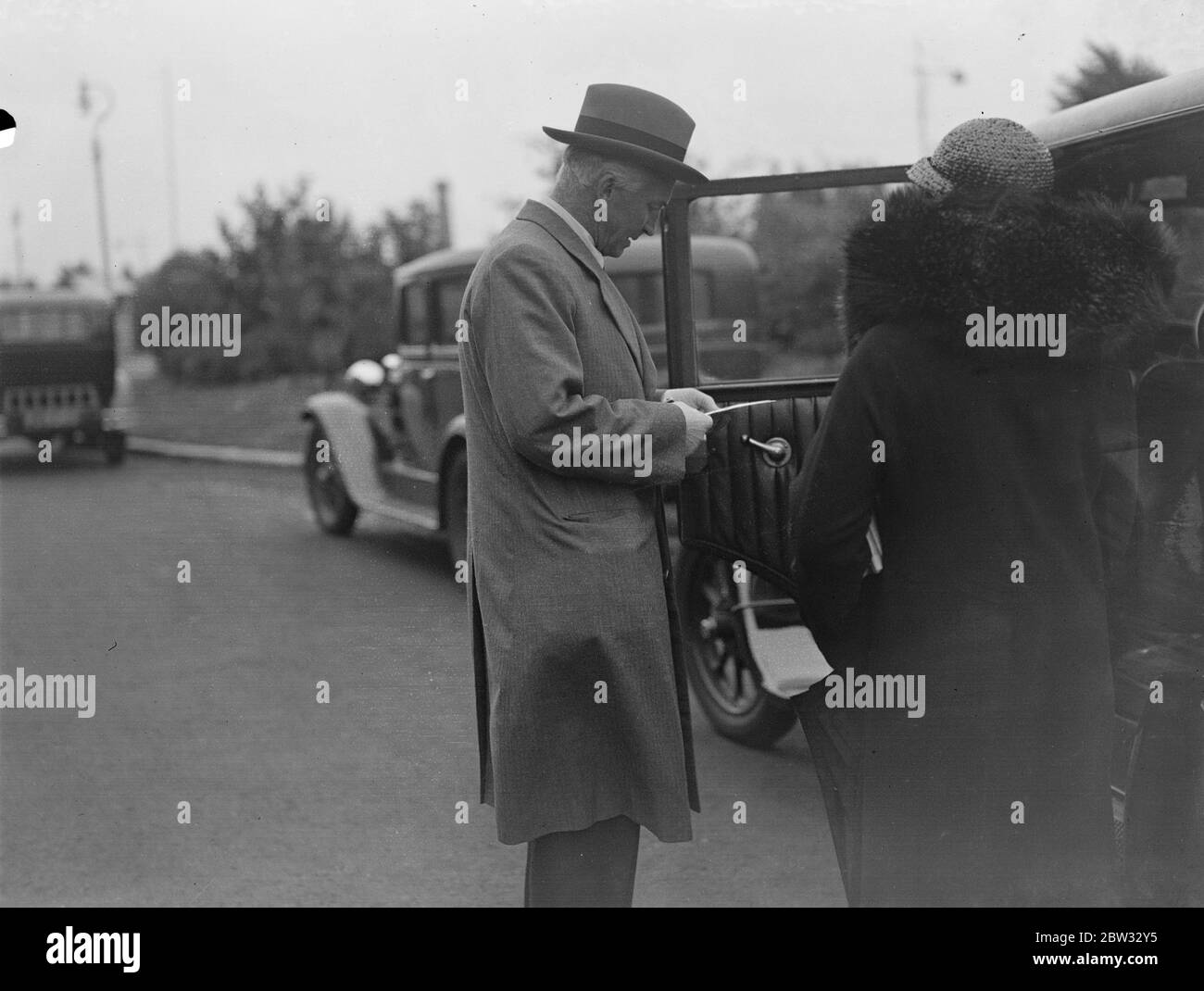 Sir john simon 1930 hi-res stock photography and images - Alamy