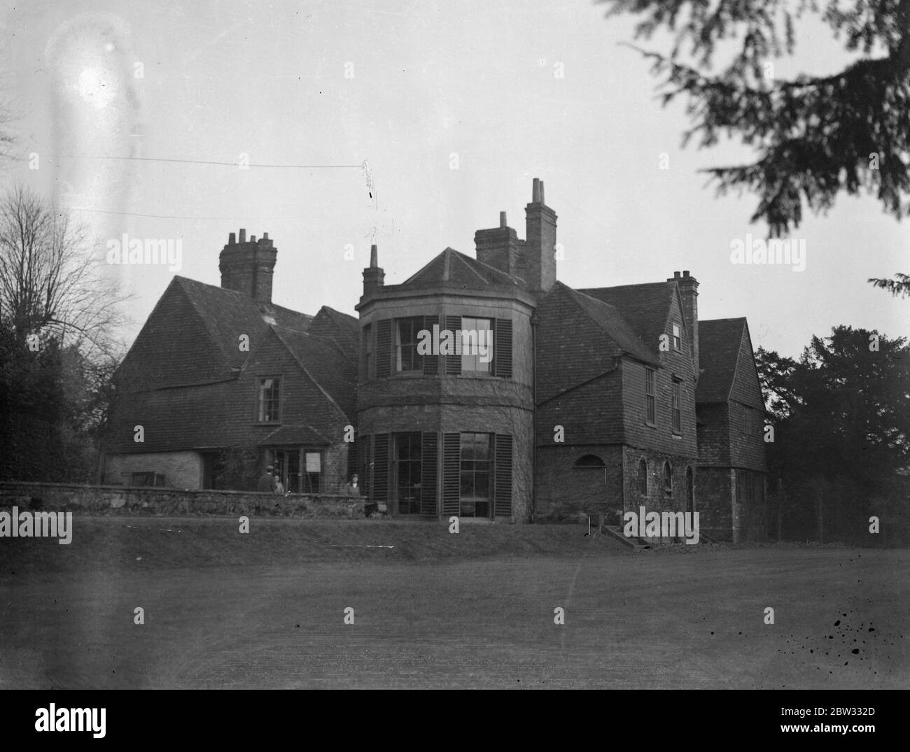 Mrs reginald hargreaves Black and White Stock Photos & Images - Alamy