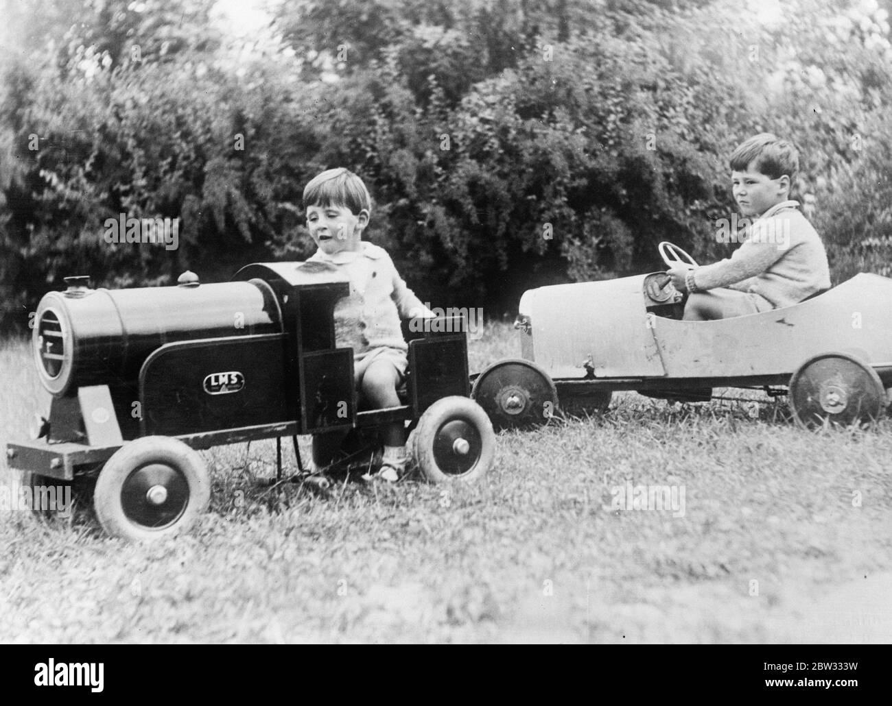 Two princes in 1932 hi-res stock photography and images - Alamy