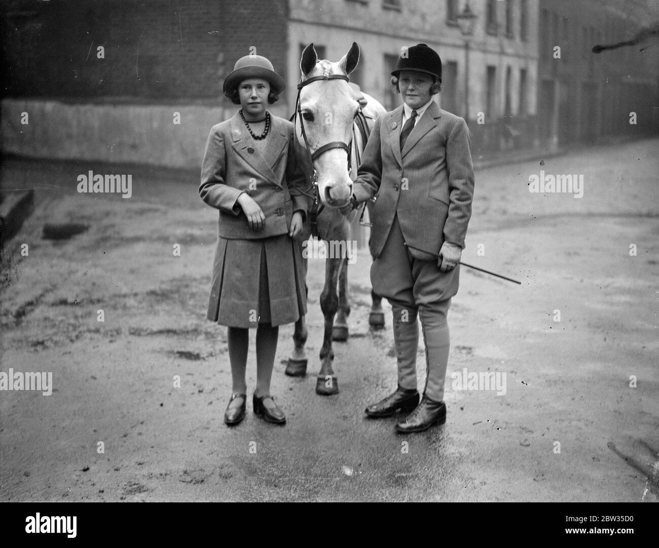 Daughter of Lord Digby at pony show . Miss Pamela Digby ( mounted ) and ...