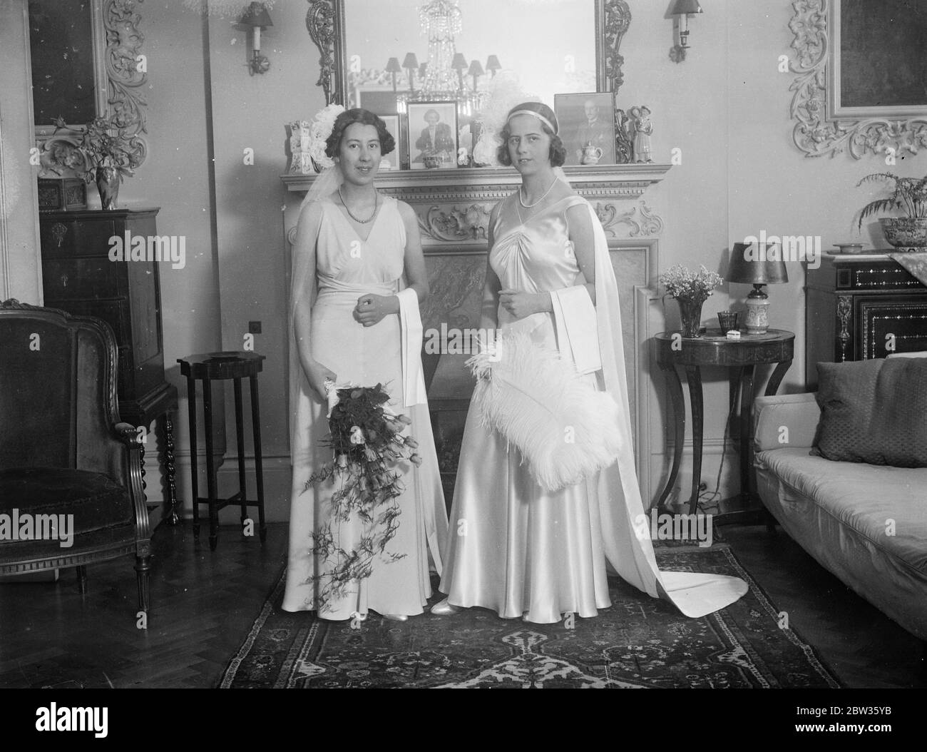 Wife of American Charge D' Affaires attends the Royal Court . Mrs Ray ...