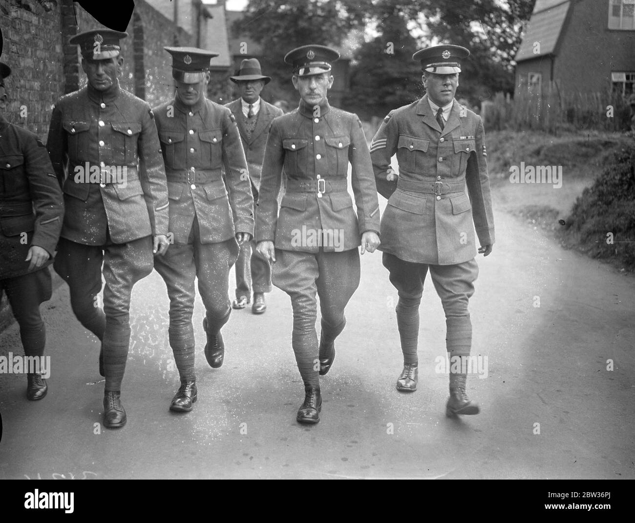 The inquest on Miss Jean Chesterton , 17 , of Ilford , London , who was ...