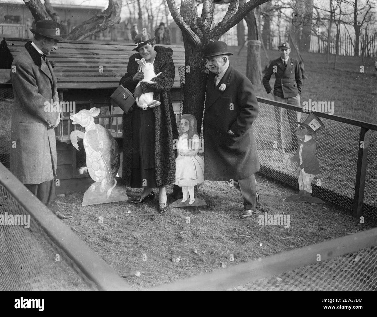 Bertram Mills opens Maidstone ' s new zoo . Maidstone ' s Zoo Park ...