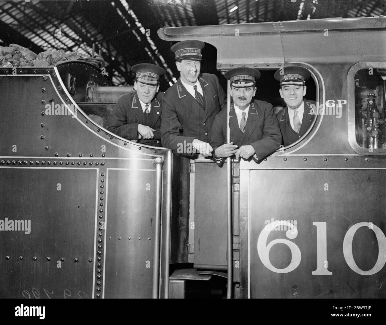 Home town gives civic welcome to Royal Scot 's driver - famous engine ...