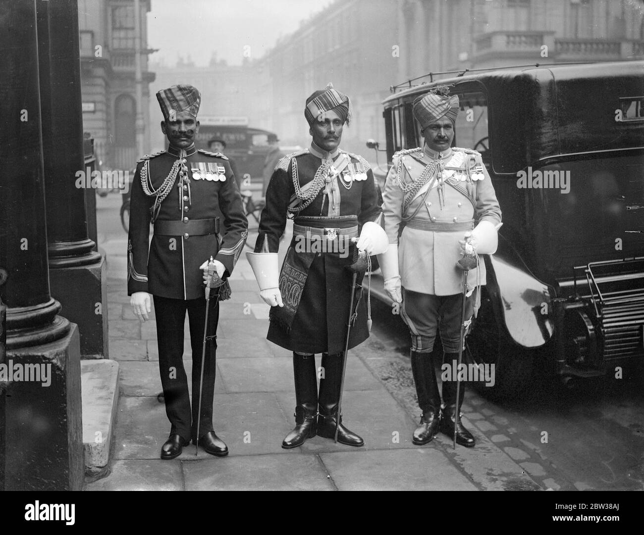 King receives his Indian orderly officers . Four Indian officers ...