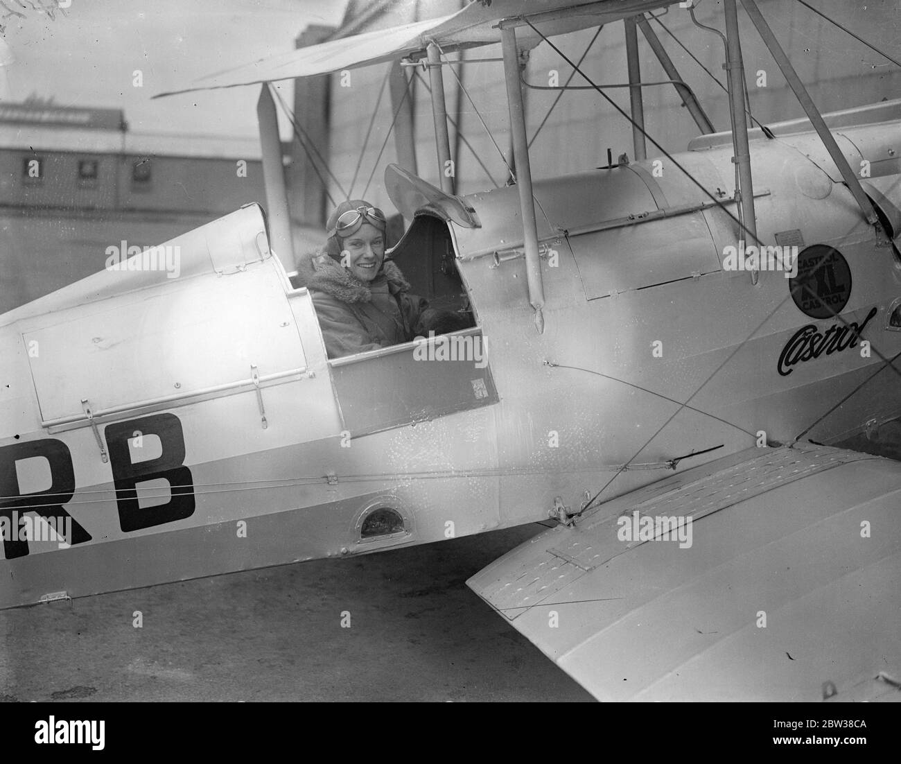 Jean Batten and plane at Brooklands . April 1934 Stock Photo - Alamy