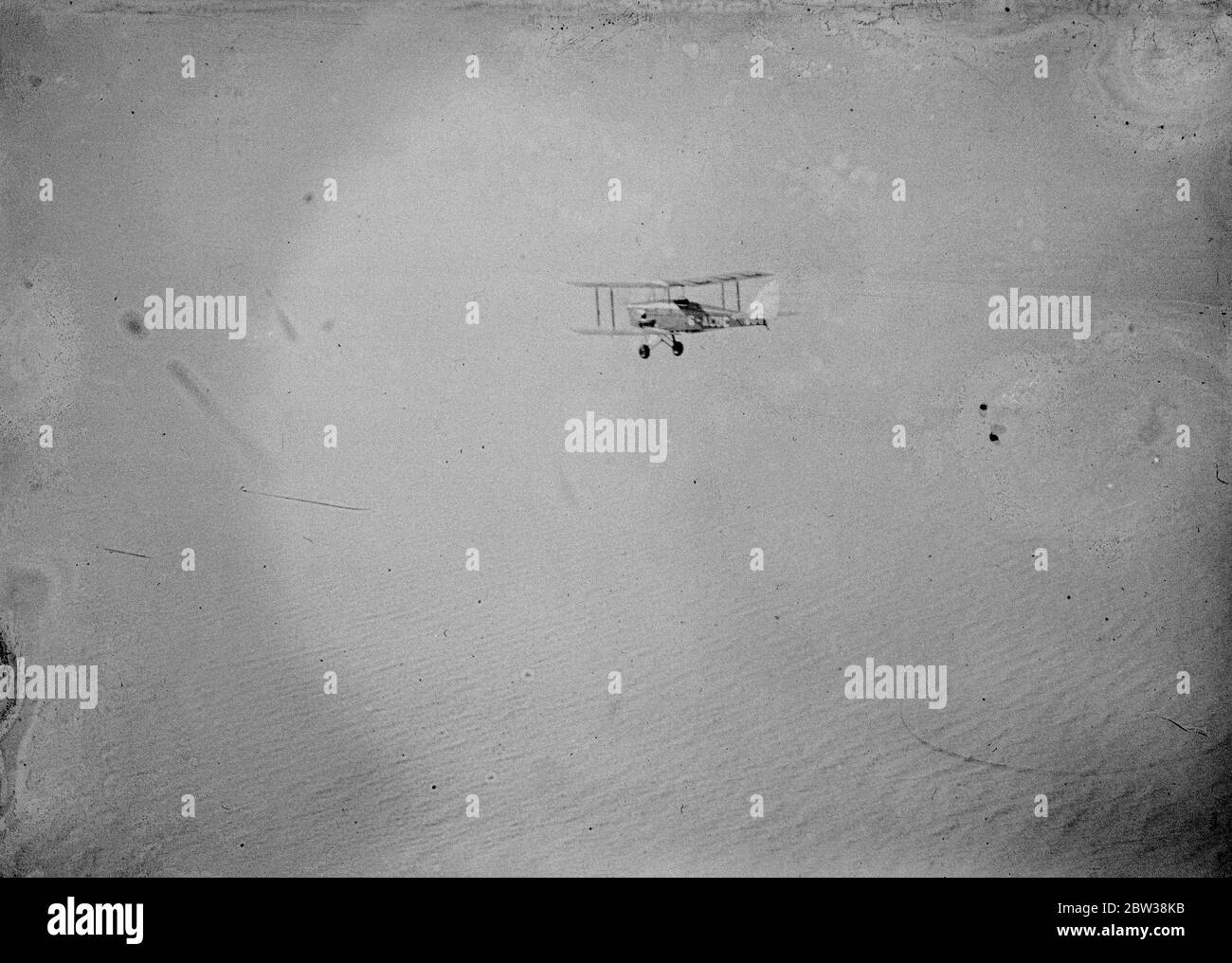 Young Australian girl sets out on lone record flight to Australia her ...