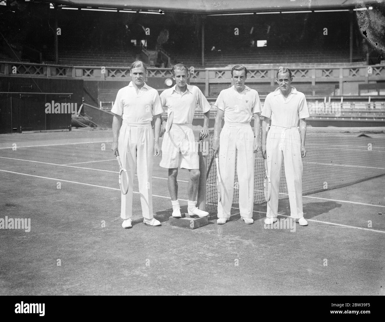 Mens challenge cup hi-res stock photography and images - Alamy