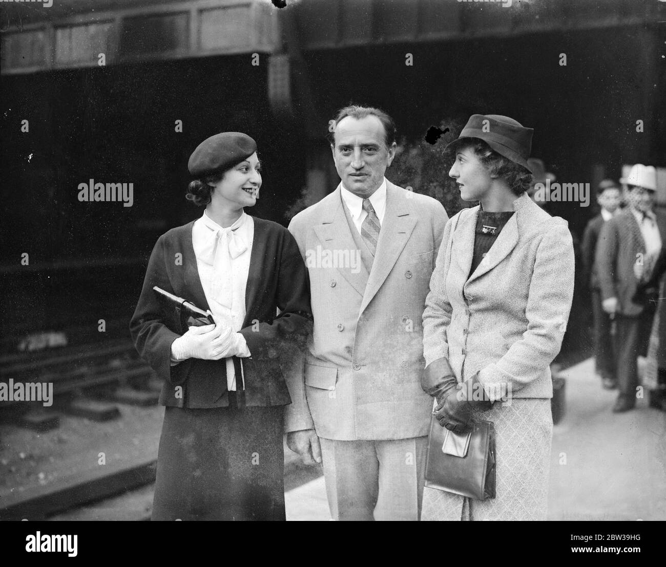 Maurice schwartz hi-res stock photography and images - Alamy