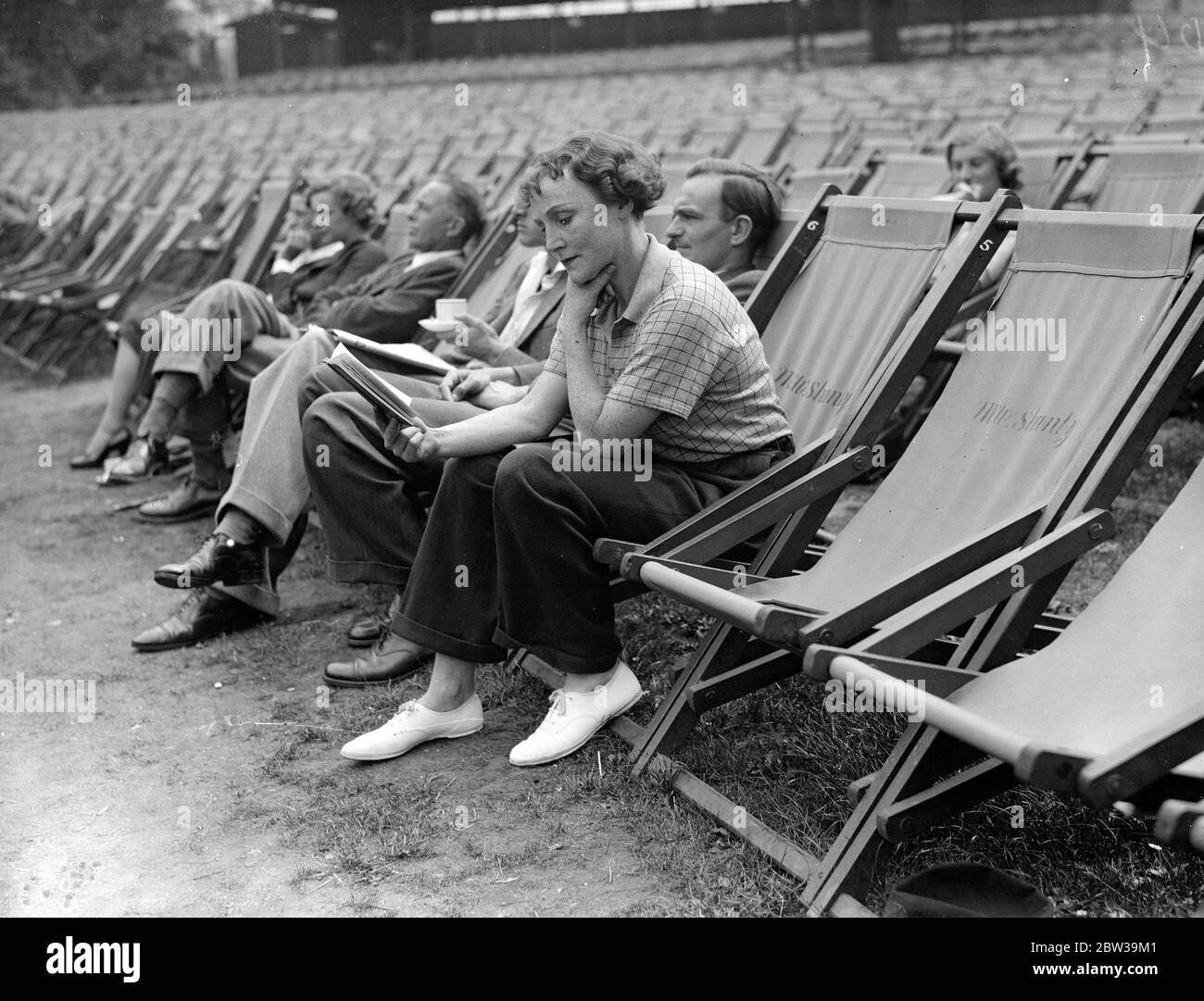 Midsummer night's dream hi-res stock photography and images - Alamy