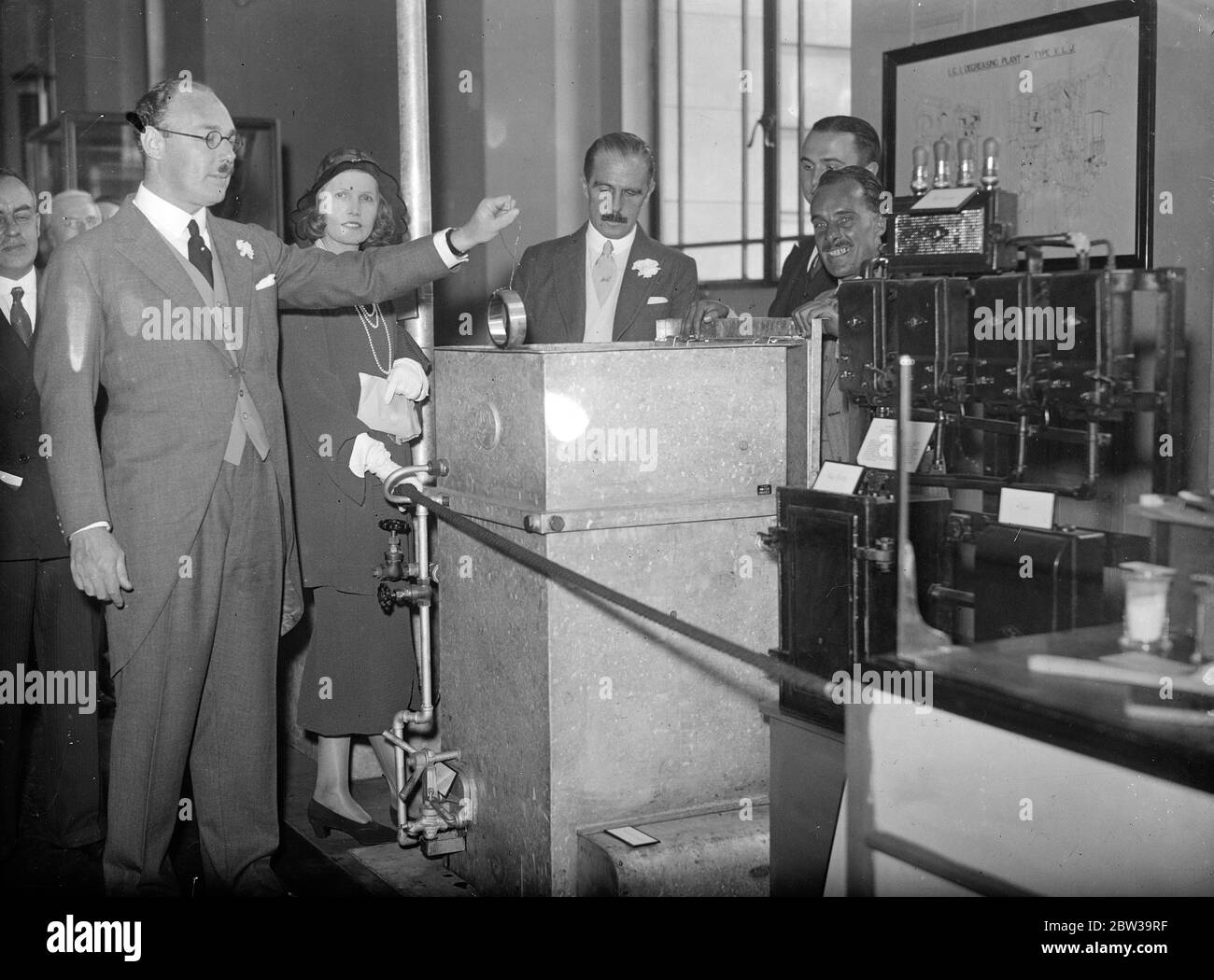 London lord melchett Black and White Stock Photos & Images - Alamy