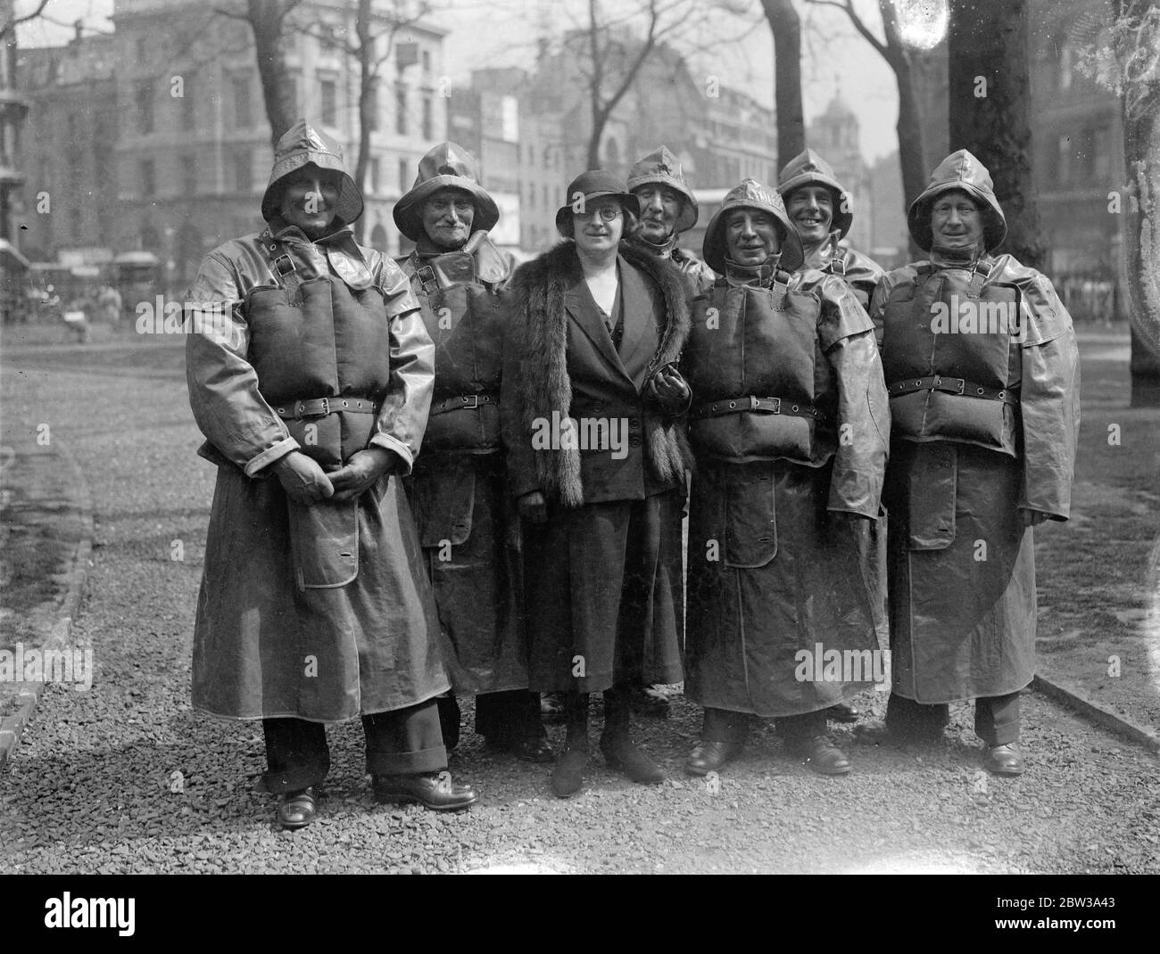 Prince of Wales presents medals for bravery at sea to Lifeboatmen in ...