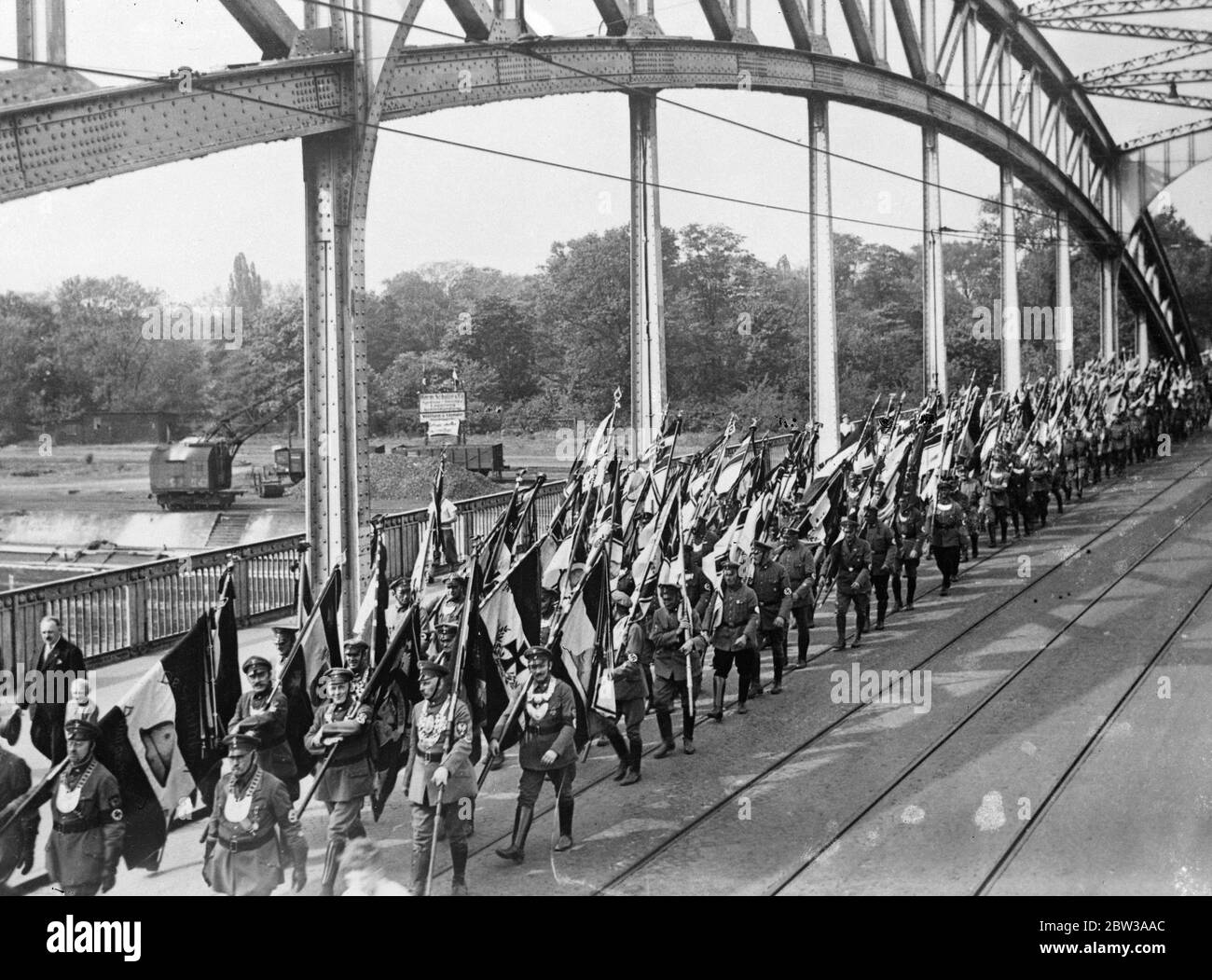 Steel helmet rally in Magdeburg . The German Front line fighters ...