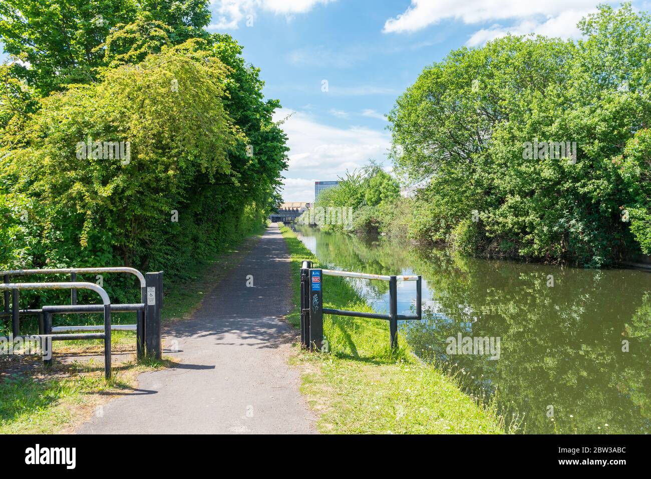 The Birmingham and Fazeley Canal in Nechells, Birmingham close to the ...