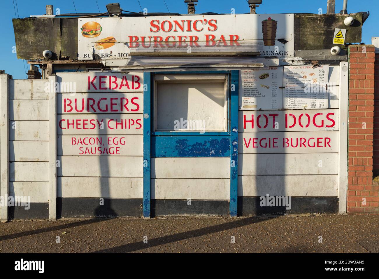 Southend-on-Sea, UK. A burger bar built into a wall, near the seafront ...